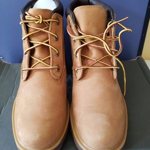 Timberland | Shoes | Timberlands Kinsley Wp Low Wheat Nubuck Women Boot ...